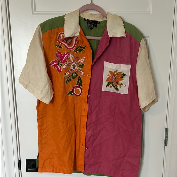 ib diffusion | Tops | Ib Diffusion Colorful Floral Buttonup Shirt ...